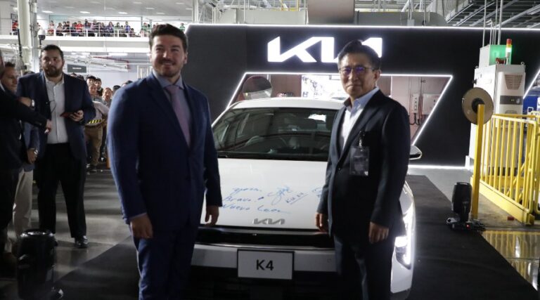 K4 2025 KIA: La nueva apuesta de la armadora coreana | Factor Automotor